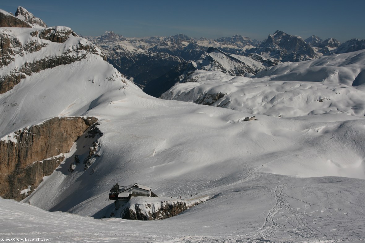 Cima Rosetta con la neve grazie agli impianti di San Martino di ...